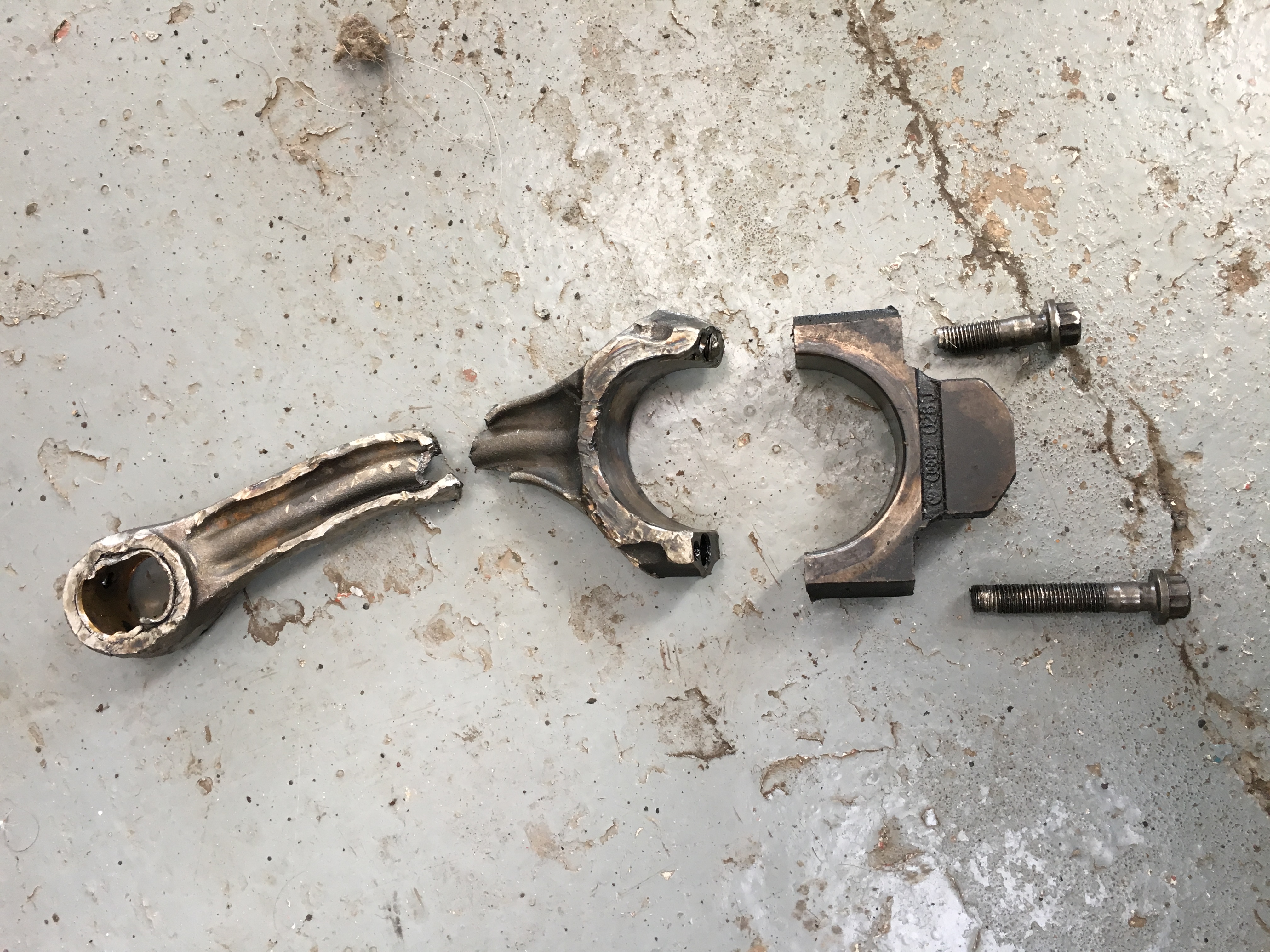 Pretty sure it's not supposed to look like this... - Bridge Classic Cars