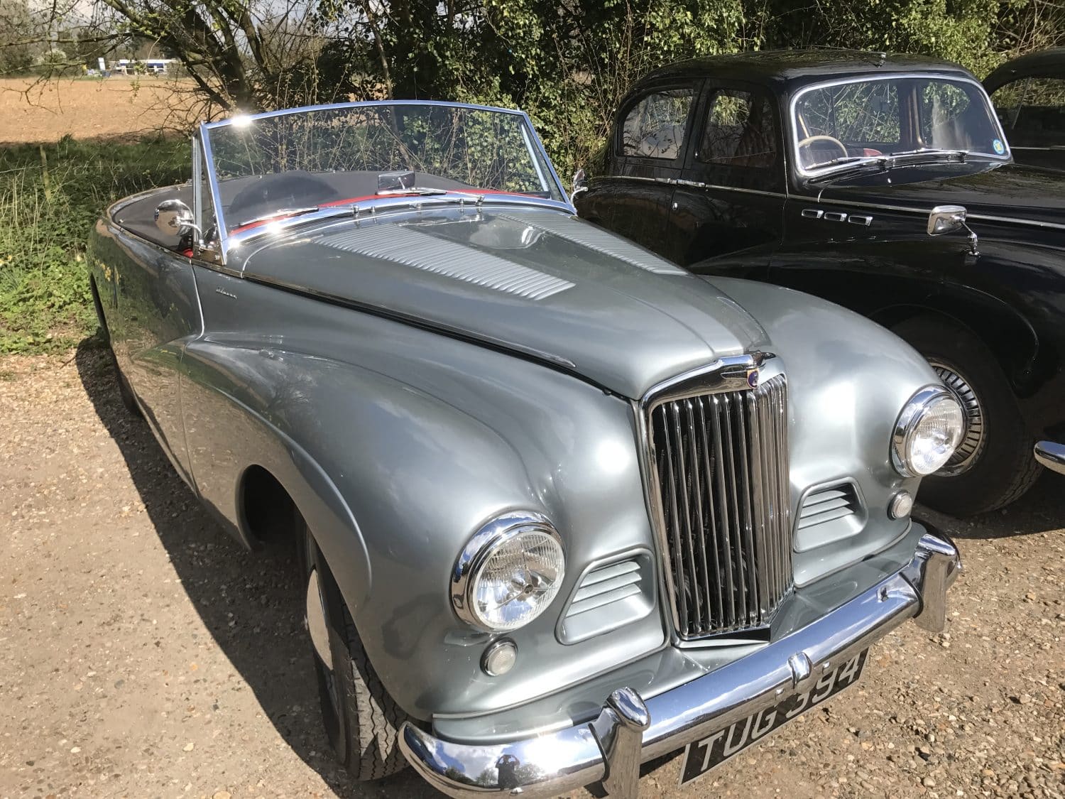 A sunbeam collection out for the day - Bridge Classic Cars