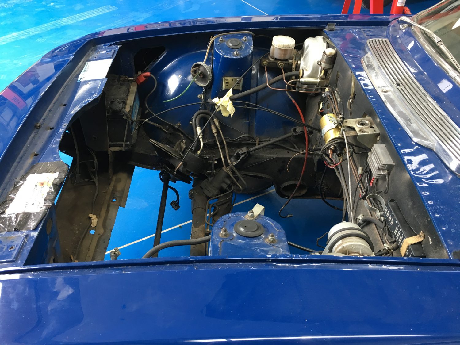 Reinstating the Stag's newly built engine - Bridge Classic Cars