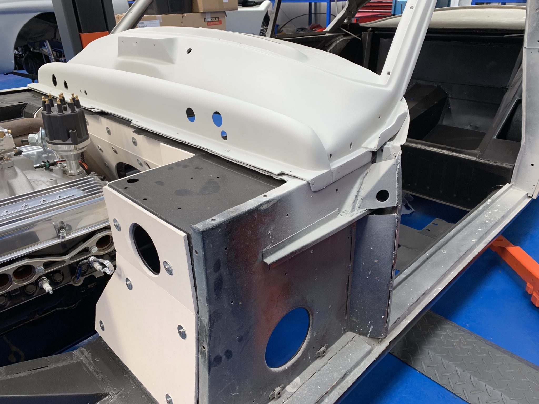 1957 Jensen 541R bodyshell ready for refit - Bridge Classic Cars