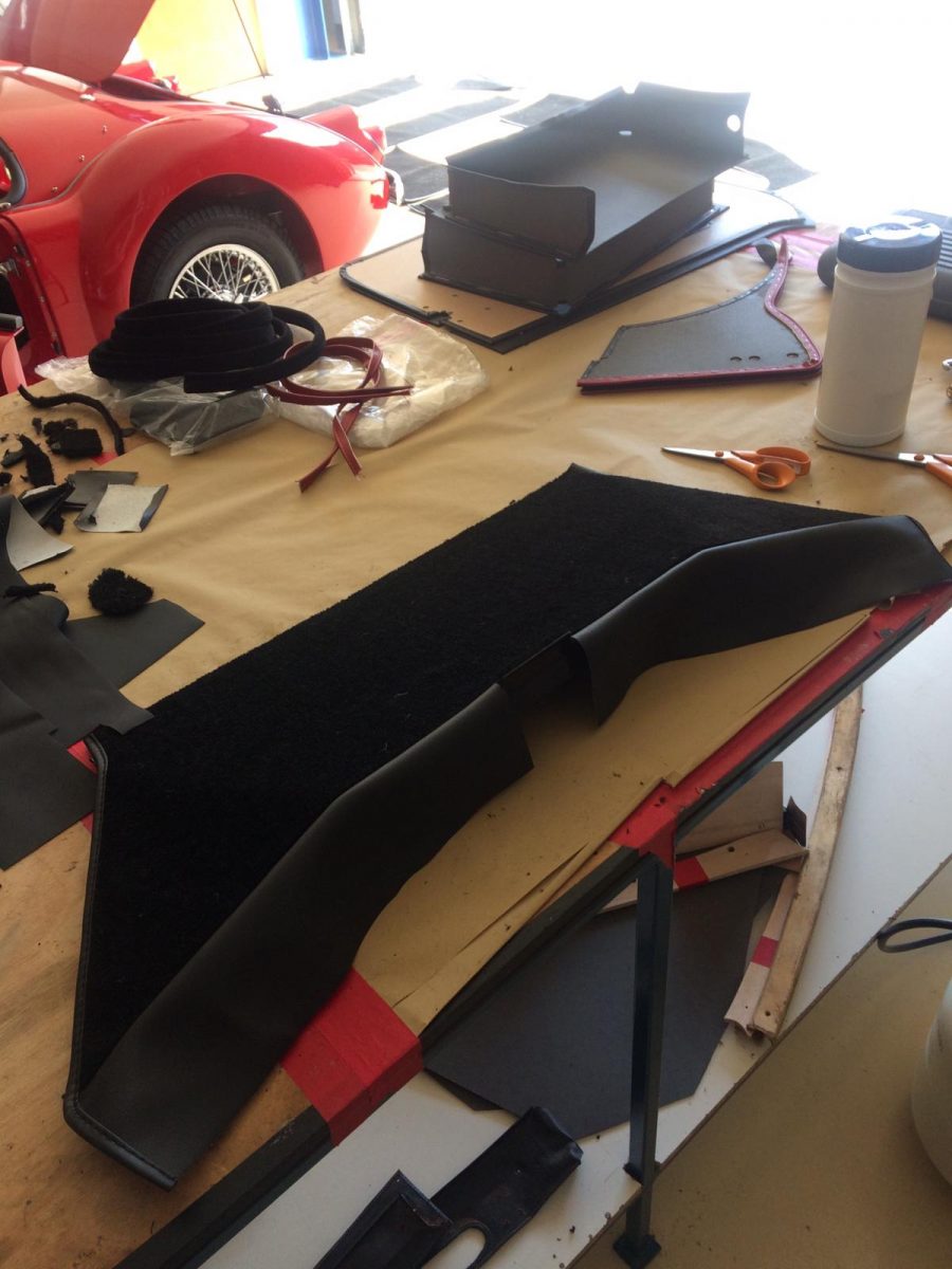 1960-MGA-Fitting-Carpet-and-Trim-Panels23 - Bridge Classic Cars ...
