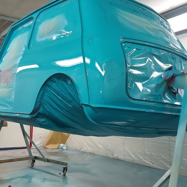 Surf's Up: Our 'Surf Blue' 1967 Austin Mini 850 Mini - Bridge Classic ...