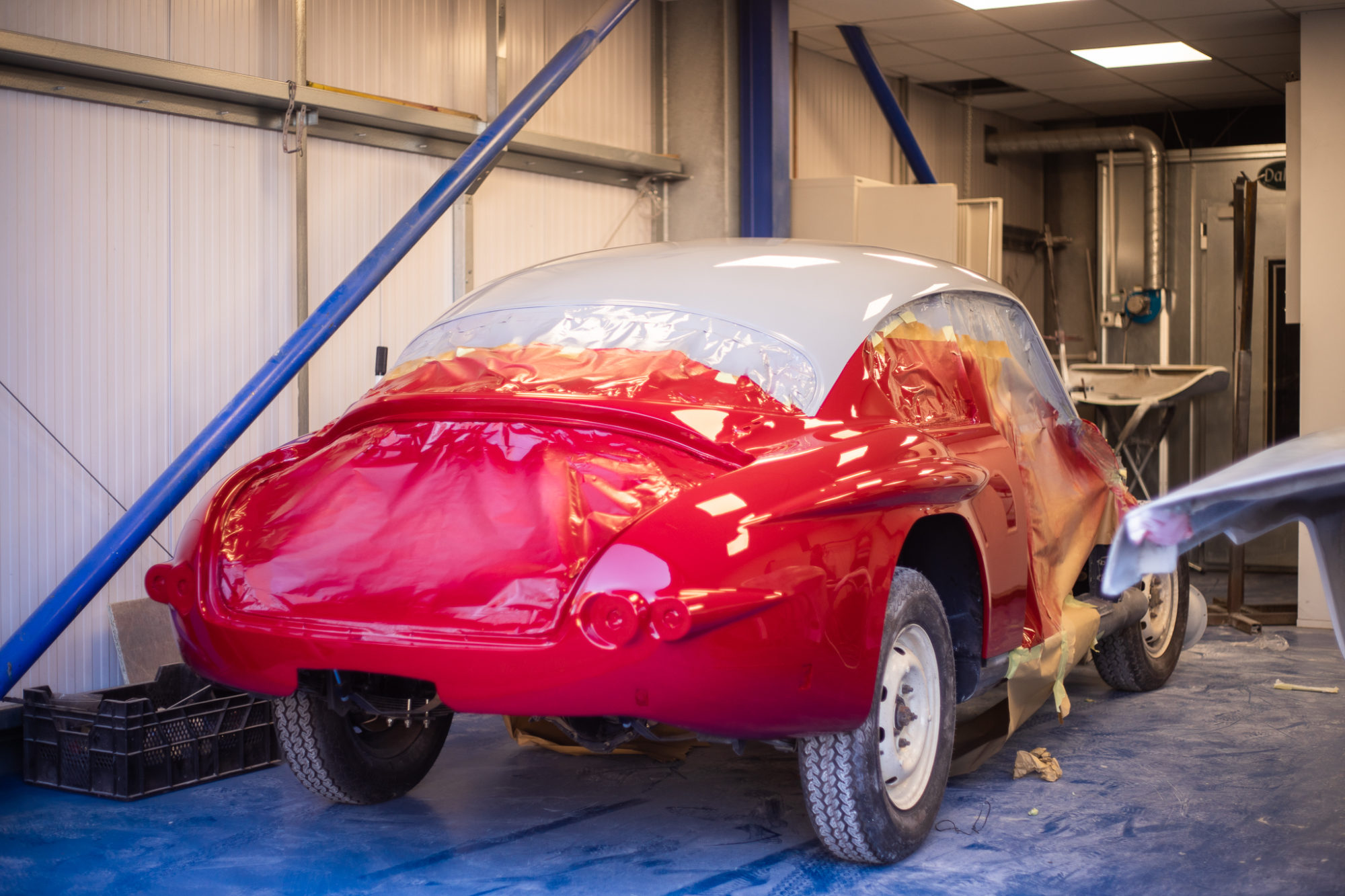 Our Peony Red Jensen Has Blossomed - Bridge Classic Cars : Bridge ...